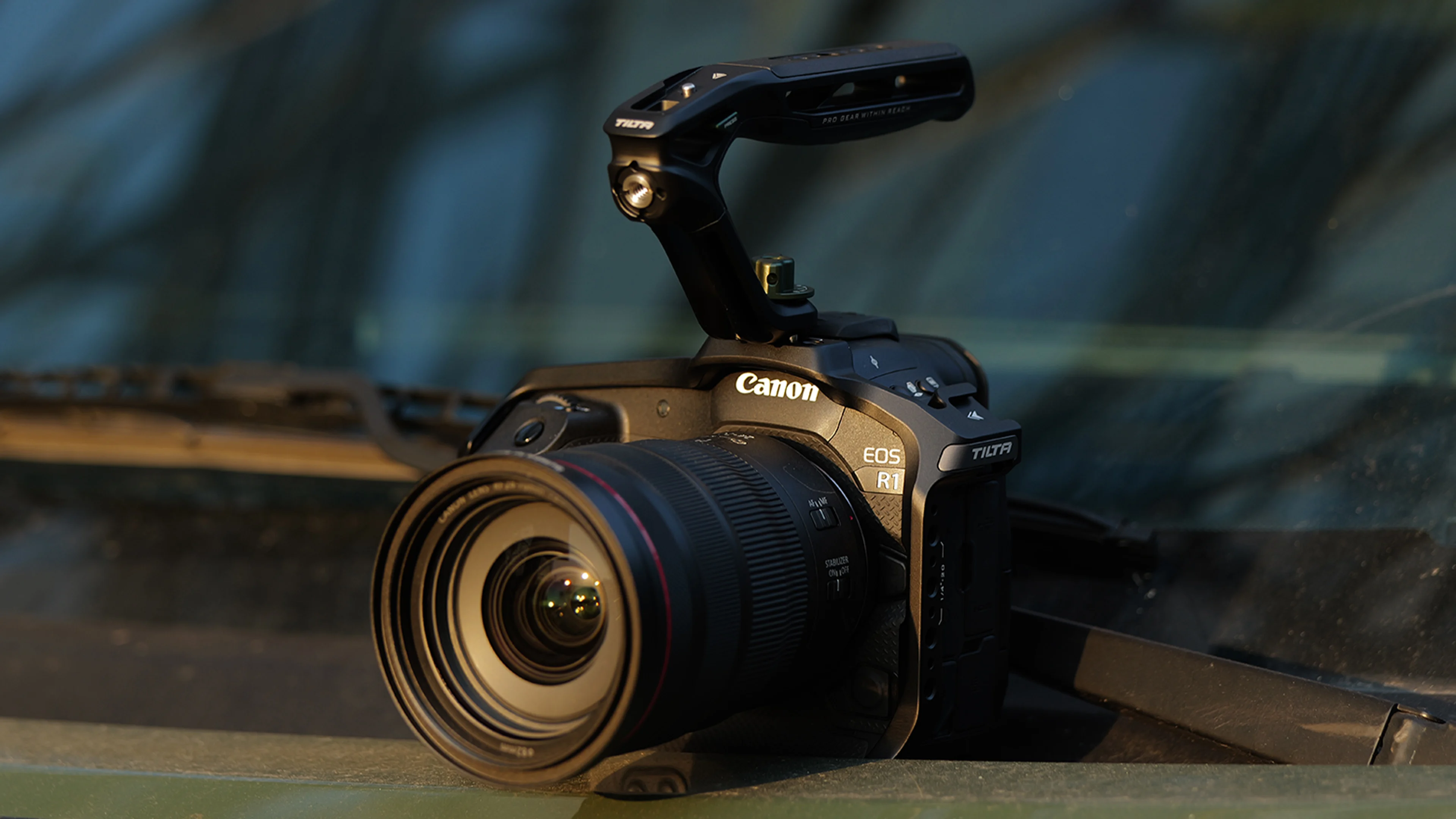 Full Camera Cage for Canon R1 – Black | Tilta